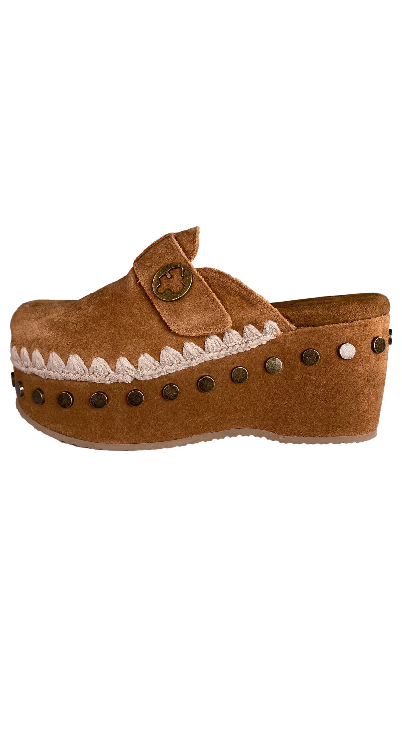 Suecos Cuero - MOU – Market People